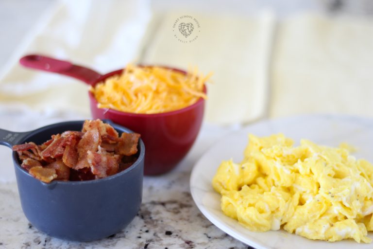 Bacon and Egg Breakfast Pockets Made with Puff Pastry Dough